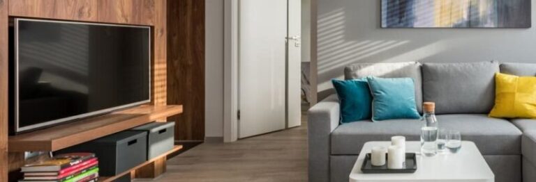 Ultimate Guide to Google Assistant and Google Nest Products | SafeWise