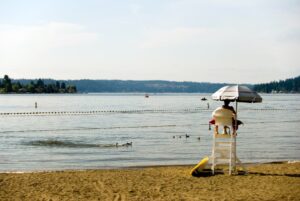 How Can I Keep My Child Safe in the Pool or at a Lake? | SafeWise