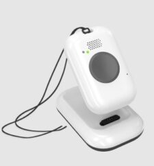 Lifeline Medical Alert System | SafeWise