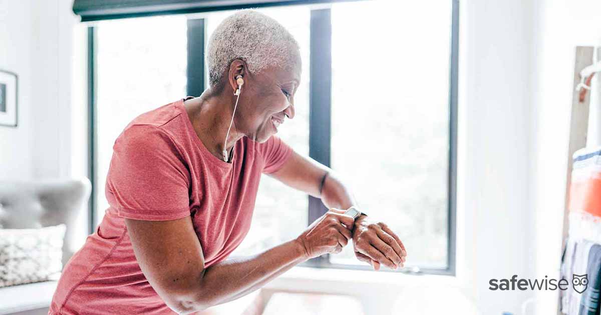 5 Signs Your Loved One Needs a Life Alert | SafeWise